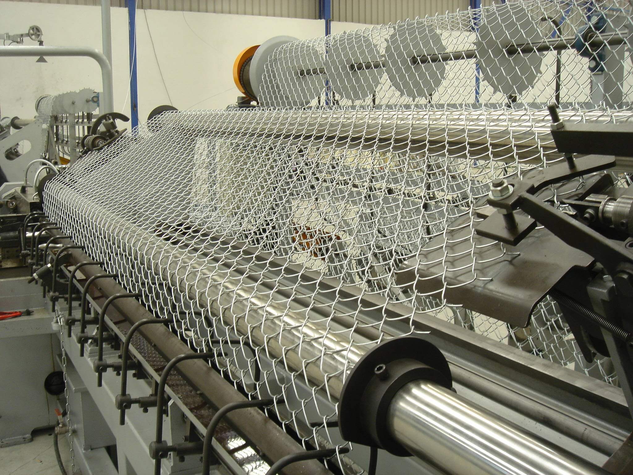 Wire Mesh Fence, Fencing Supplier & Manufacturer - Huade Fence